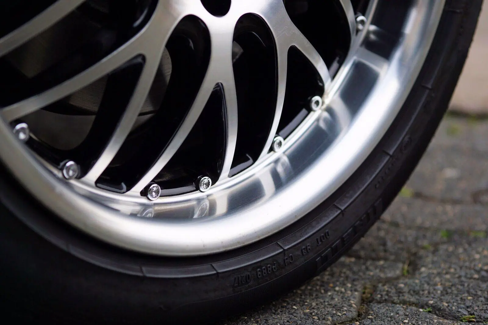 Understanding Split Rim Wheel Care and Benefits